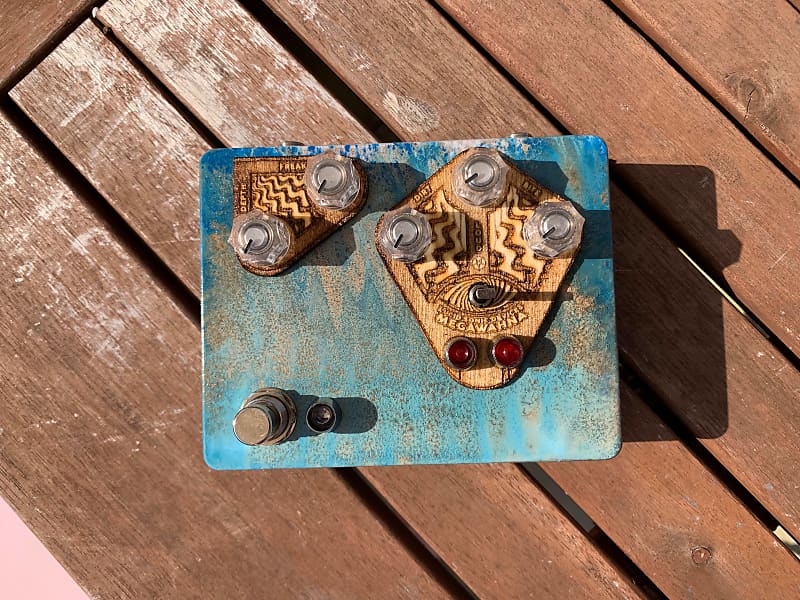 Lucid Sonic Devices Megawahna Envelope Filtered Fuzz 2023 - | Reverb