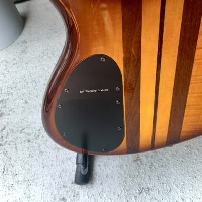 Tobias Toby Pro 6 String Bass Guitar 2000s Vintage Sunburst | Reverb