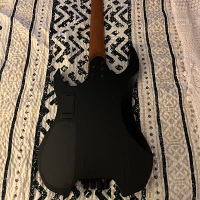 Legator WR4 Wraith Headless Bass - Stealth Black w/ Gig Bag | Reverb