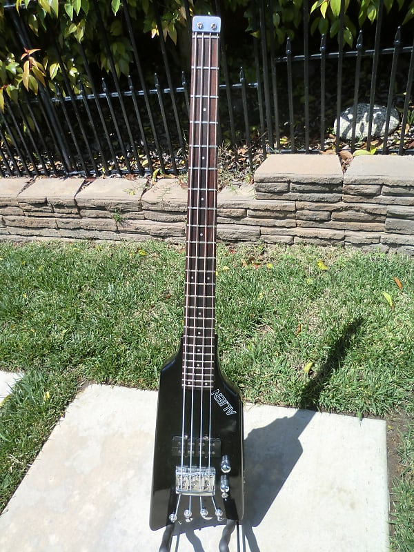 1985 Hondo Alien Headless Bass Guitar with Case | Reverb