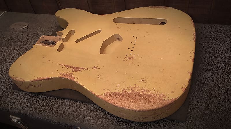 #202407 :: Baldman's Relic Telecaster body in Aged | Reverb France