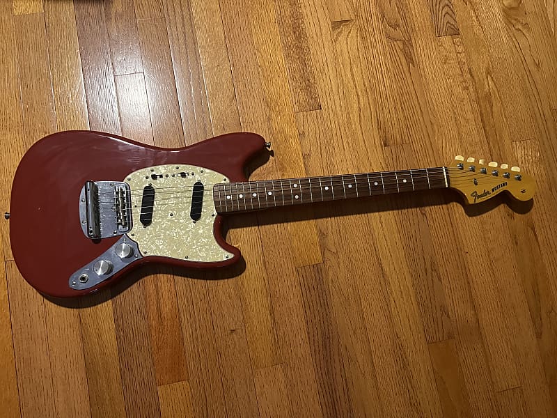 Fender Mustang 2006 - Dakota Red 65 reissue. Made in Japan | Reverb