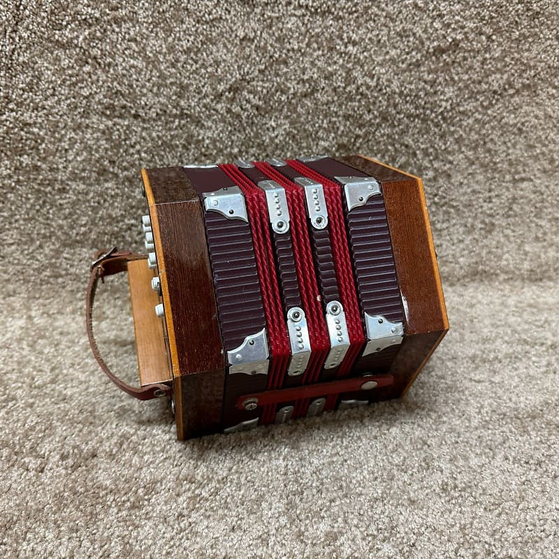 Concertina 20 Button | Reverb