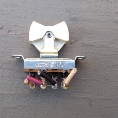 Ampeg Rocker Switch DP3T - White | Reverb