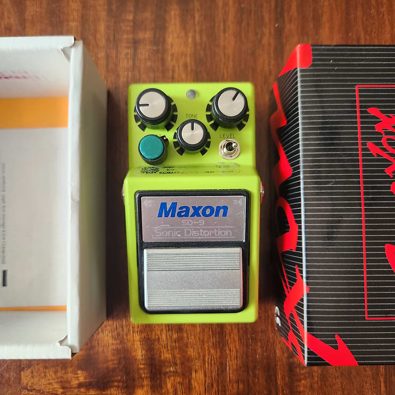 LOADED Analogman modded Maxon SD-9 (Super Mod + Midrange Knob | Reverb