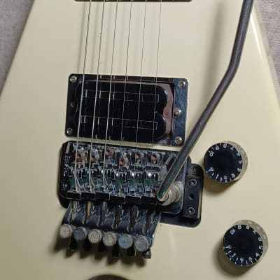 Fernandes BSV 80's White Flying V Made in Japan | Reverb Australia