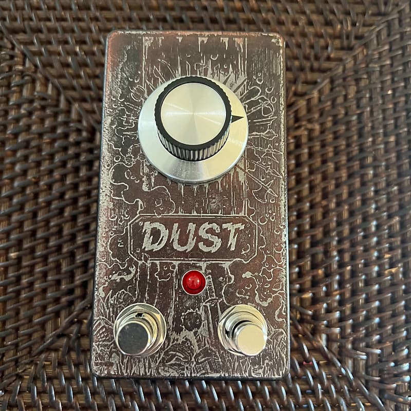 Deep Space Devices Dust Fuzz 2021 | Reverb