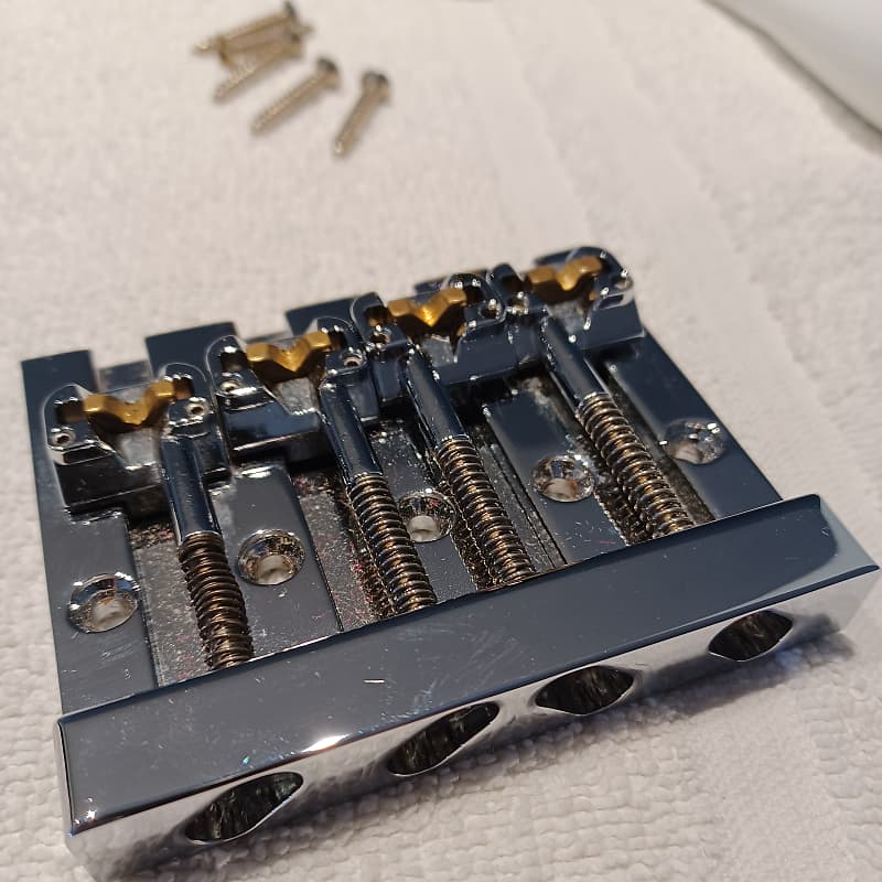 Hipshot 5K400 Kickass bass bridge- chrome 4 string | Reverb