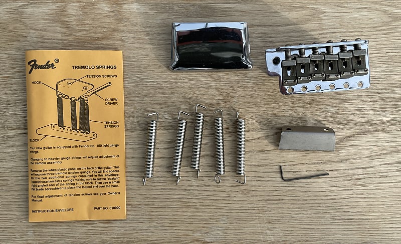 NEW Fender Custom Shop Vintage Tremolo Bridge - Relic | Reverb UK