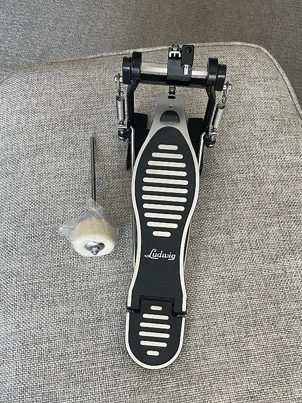 Ludwig DC-110 Single Chain Bass Drum Pedal brand new | Reverb