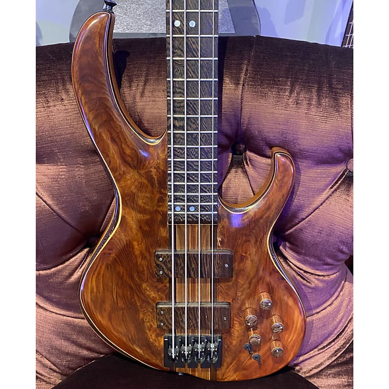 Lea 4-String Bass (Pre-Owned) w/ Gator Transit Bag | Reverb