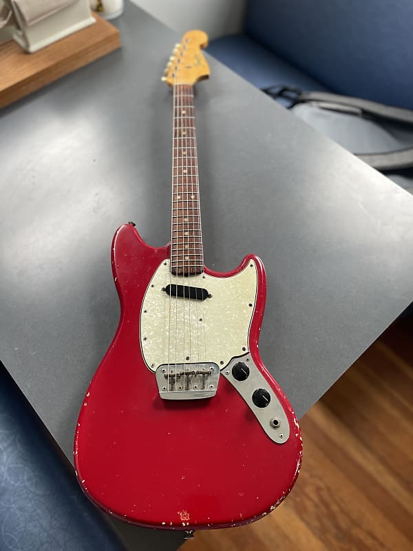 Fender MusicMaster Early-mid 1960s - Red | Reverb Canada