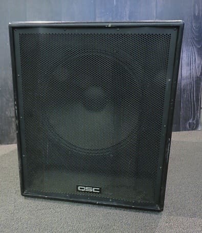 QSC HPR 181 | Reverb