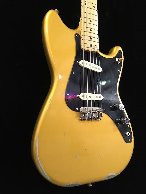 Fender Musicmaster - Duo Sonic 1957 Aztec Gold *CUSTOM* | Reverb UK