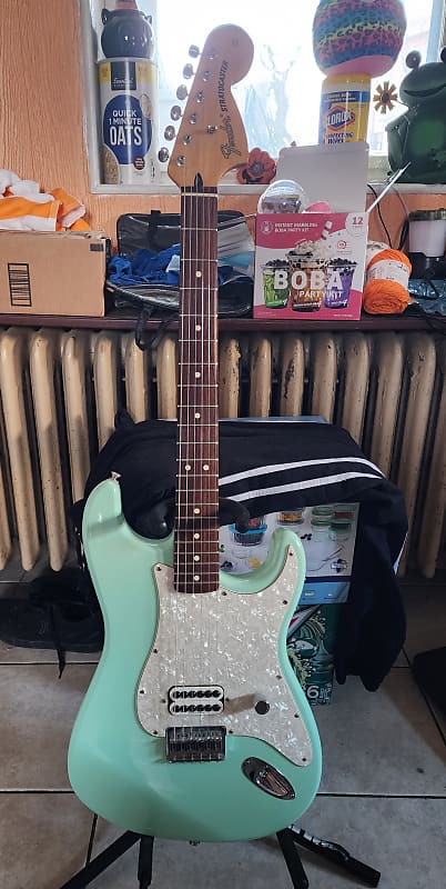 Original 2002 Fender Tom Delonge Limited Edition Stratocaster | Reverb