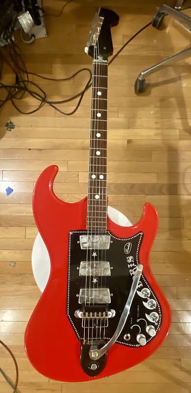 Wandre Doris 1966 - Red and Black | Reverb UK