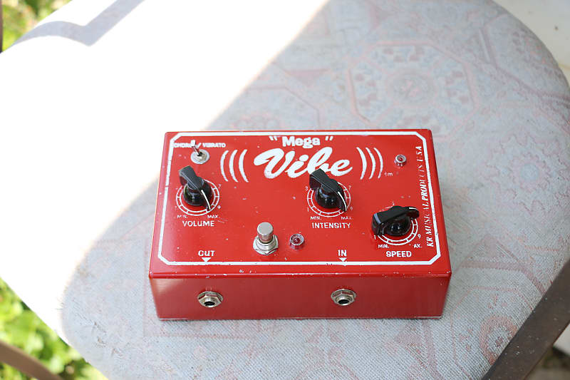 KR Musical Products Mega vibe ........... Shin-ei Uni-vibe | Reverb