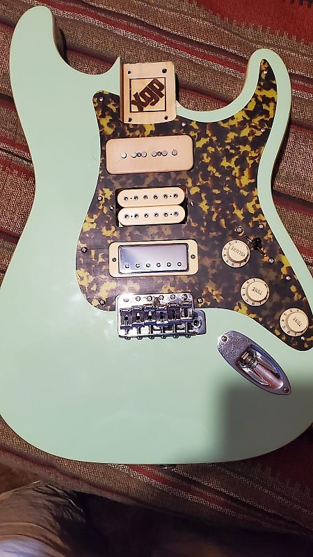 Stratocaster Slab Body Binding Loaded | Reverb