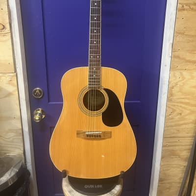 Mitchell D120 Dreadnought Acoustic Guitar Regular Natural | Reverb