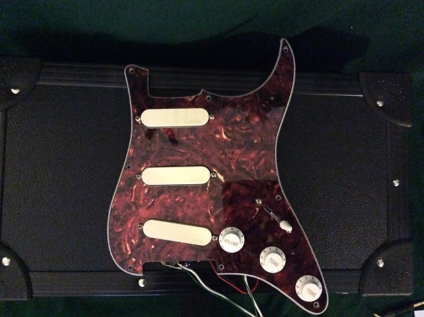 EMG DG20 David Gilmour Signature Prewired Pickguard & Pickup | Reverb