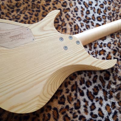 NK Headless Guitar | Reverb Canada