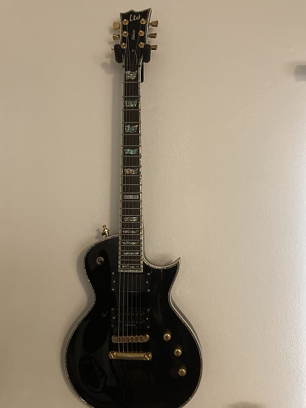 ESP LTD EC-1000 | Reverb