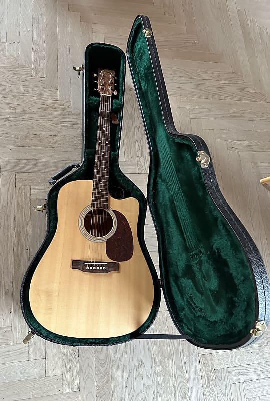 Martin DC-1E 2004 acoustic/electric | Reverb