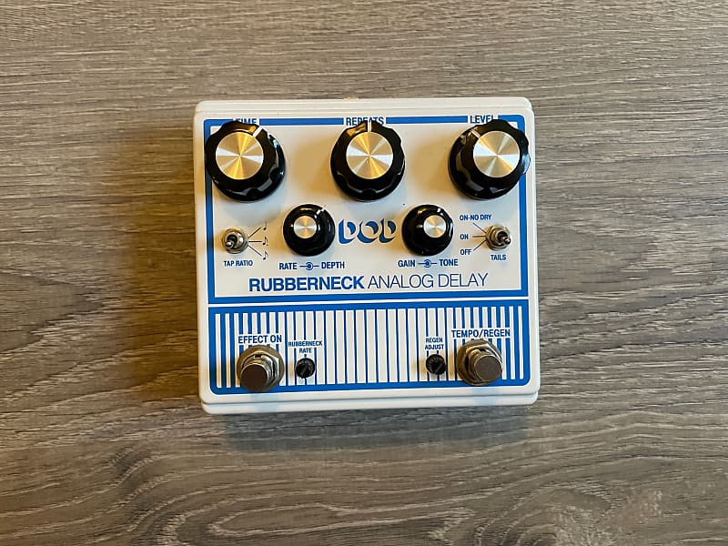 DOD Rubberneck Analog Delay Effects Pedal 2010s - White/Blue | Reverb