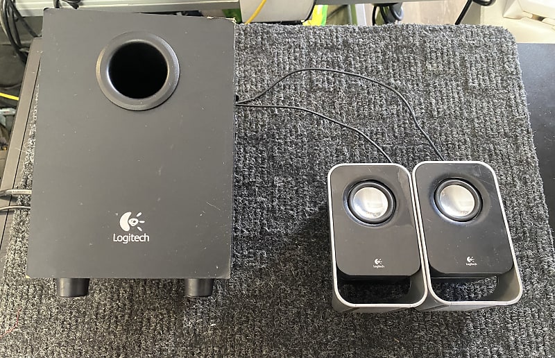 Logitech LS21 2.1 | Reverb