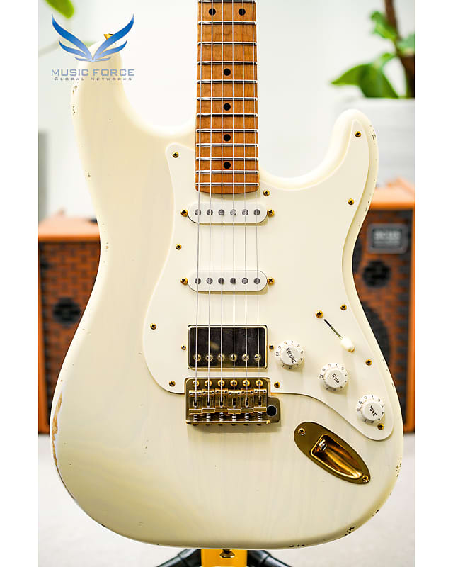 Xotic USA California Classic XSC-2 SSH Medium Aging-White | Reverb