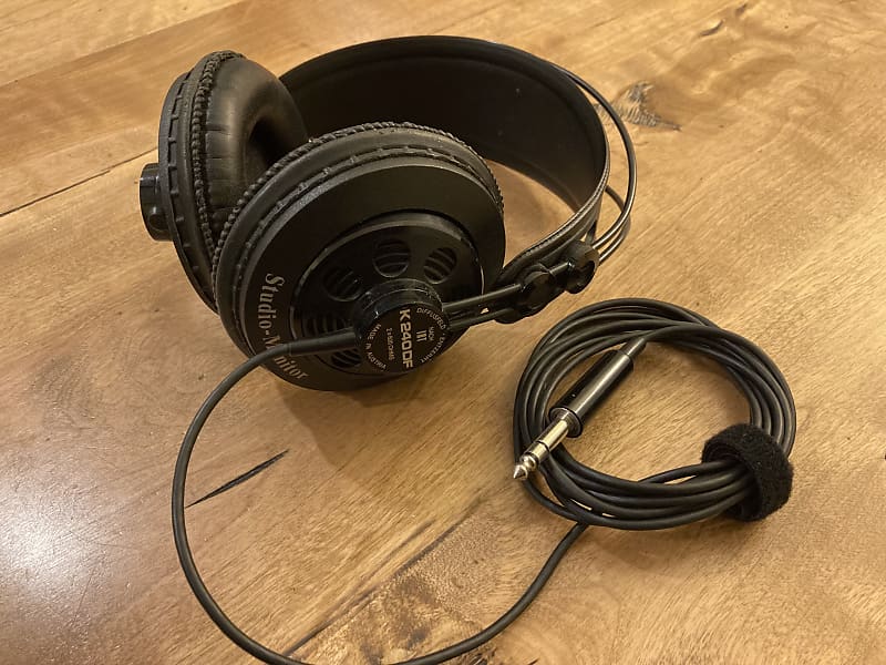 AKG K240DF 1990s | Reverb