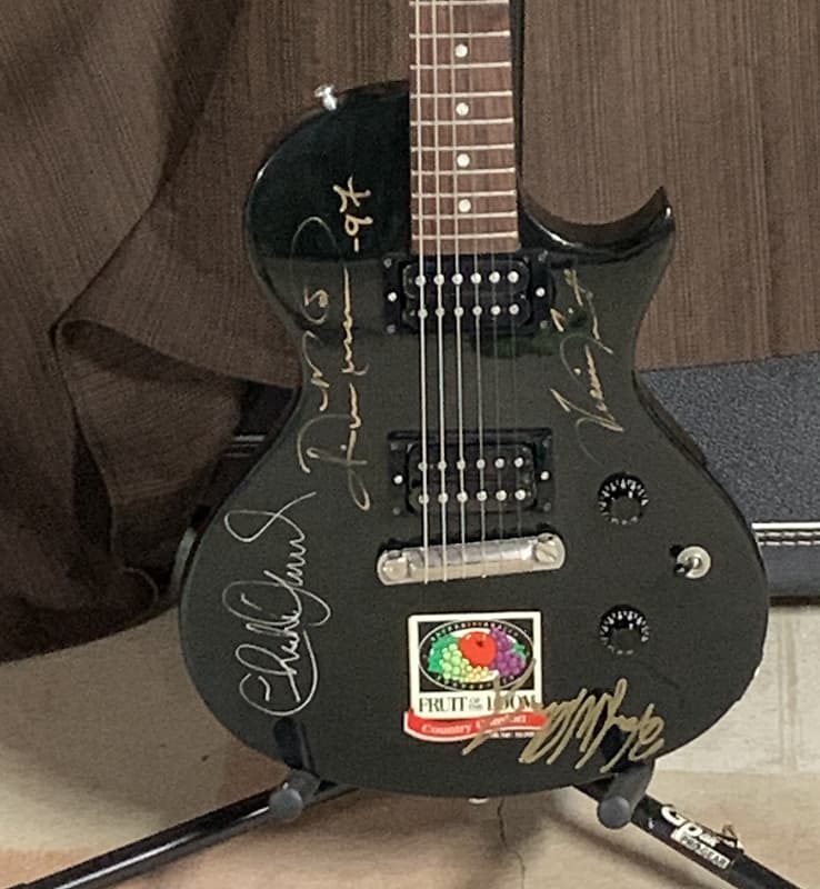 Gibson The Hawk Fruit of The Loom Promo Autographed 1996 | Reverb