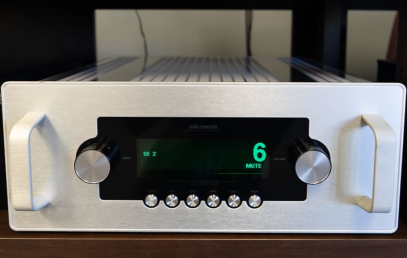 Audio Research Reference 6SE Vacuum Tube Stereo Line-Stage | Reverb