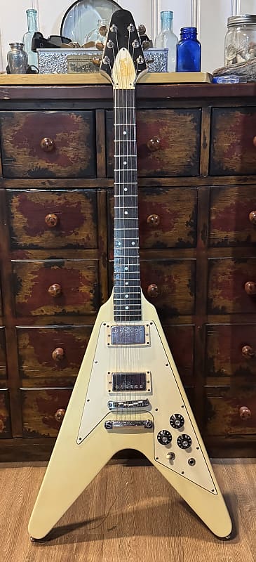 Greco Flying-V 1978 - Blonde | Reverb Canada