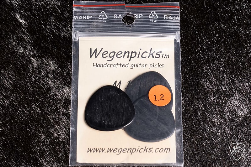 Wegenpicks Mandolin Pick 1.2 mm Set of 3 in Black | Reverb