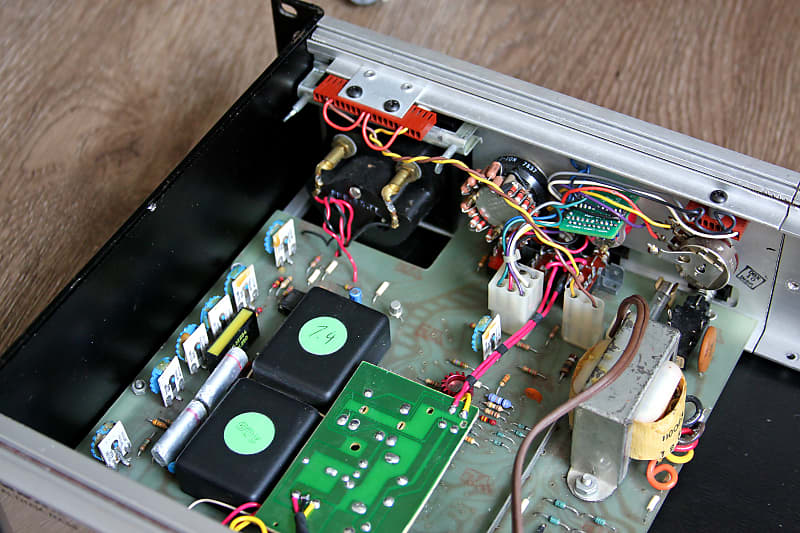 DBX 161 Compressor MOD | Reverb