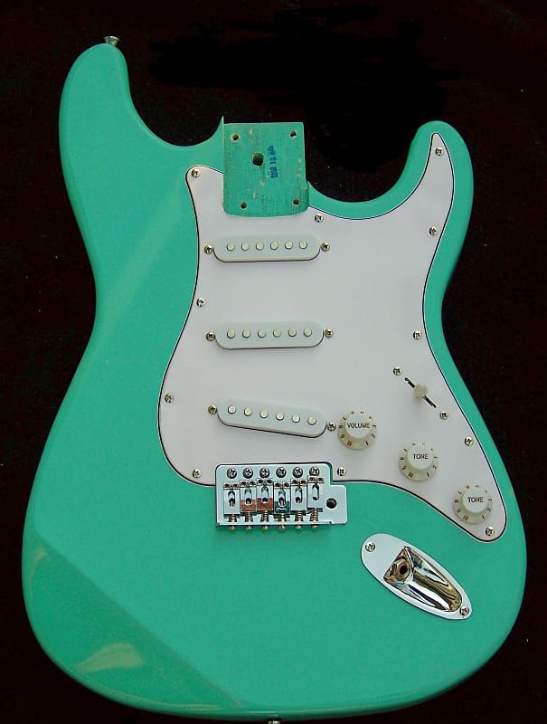 Beautiful Surf Green Classic Loaded Solid Alder Strat Body | Reverb