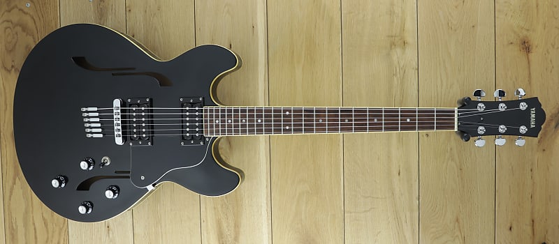 Yamaha SA500 Black ~ Secondhand | Reverb