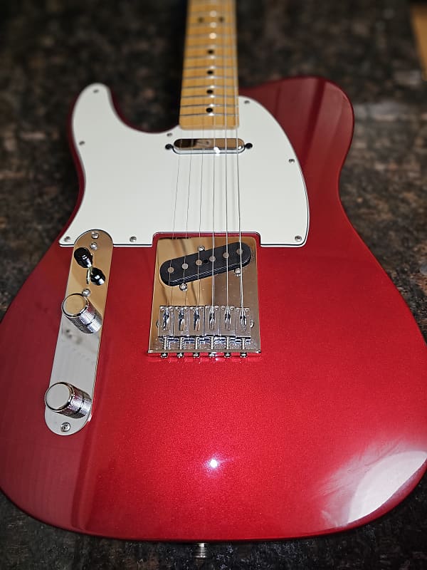 Fender Telecaster 2017 - Candy Apple Red | Reverb
