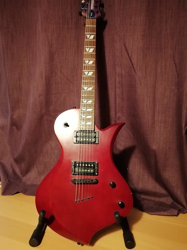 Fernandes Ravelle red | Reverb