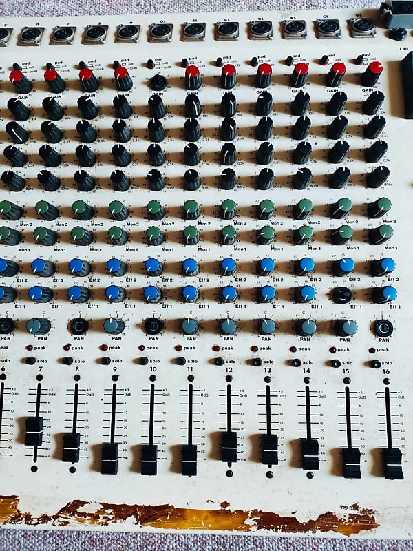 Mitec 1602 16 Channel Mixing Desk | Reverb