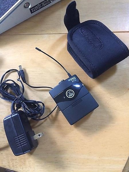 AKG WMS 40 Pro Mini Wireless System Black | Reverb