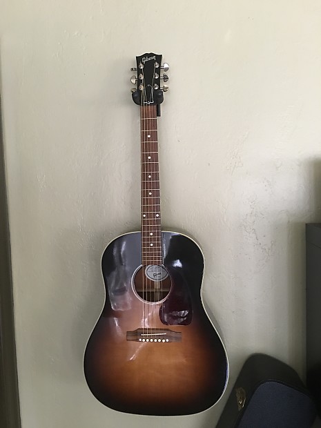 Gibson J-45 2012 Standard | Reverb