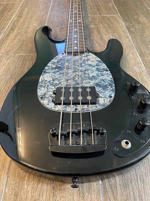 OLP MM2 4-string Bass Black w/ upgraded fender premium gig | Reverb
