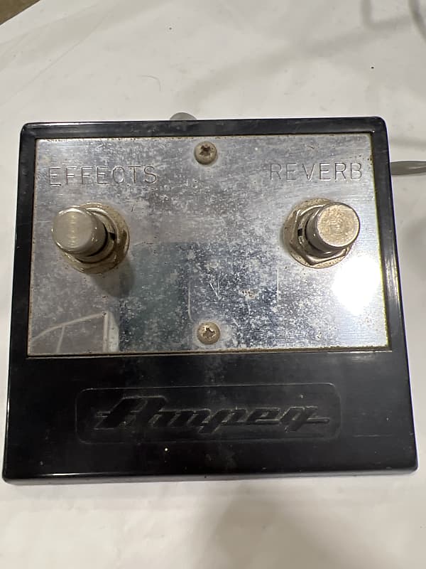 Ampeg (EFFECTS/REVERB) Vintage Footswitch | Reverb