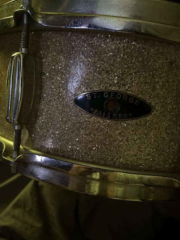 Remo head on St. George Snare drum 60’s - Gold sparkle | Reverb