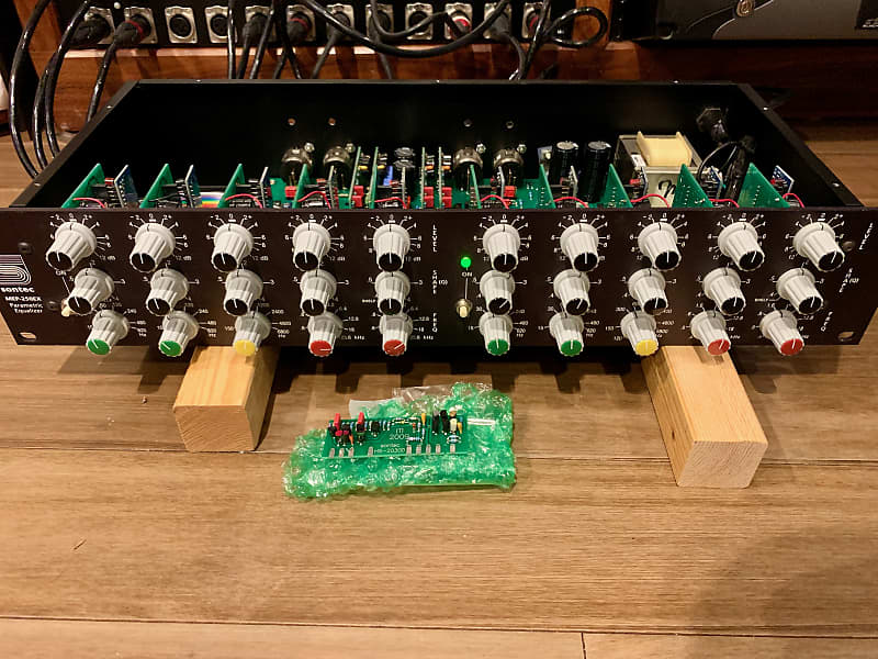Sontec MEP-250EX Parametric Equalizer | Reverb