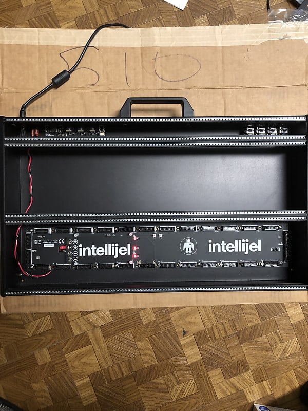 Intellijel 7U 104HP Performance Case | Reverb