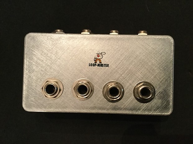 Loop-Master 4-Way Pedalboard Patch Bay - Free Shipping! | Reverb