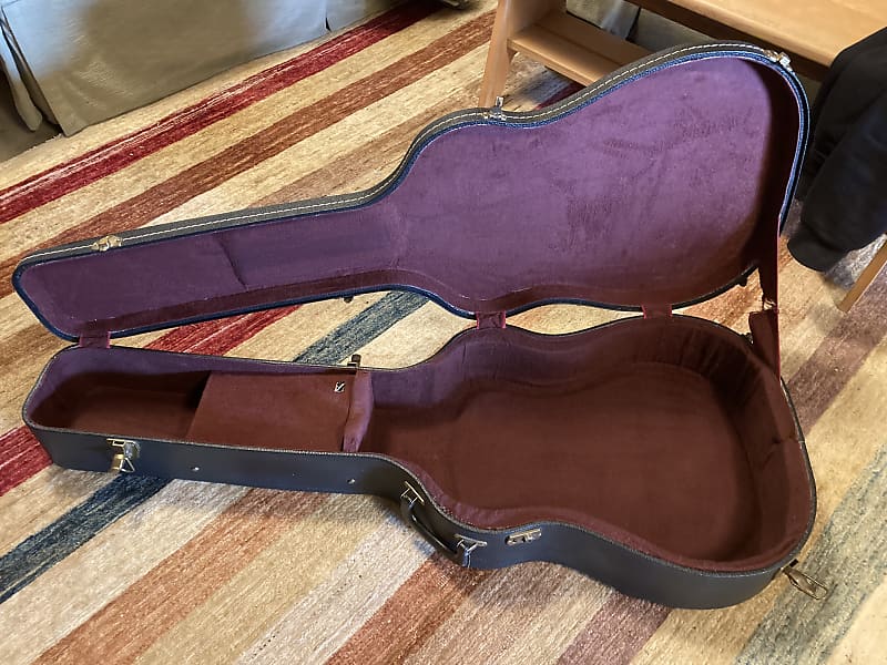 Guild Vintage Acoustic Guitar Case #2520 | Reverb